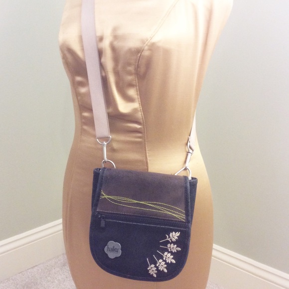 Haiku | Bags | Haiku Embroidered Vegan Grab Bag Crossbody Purse | Poshmark